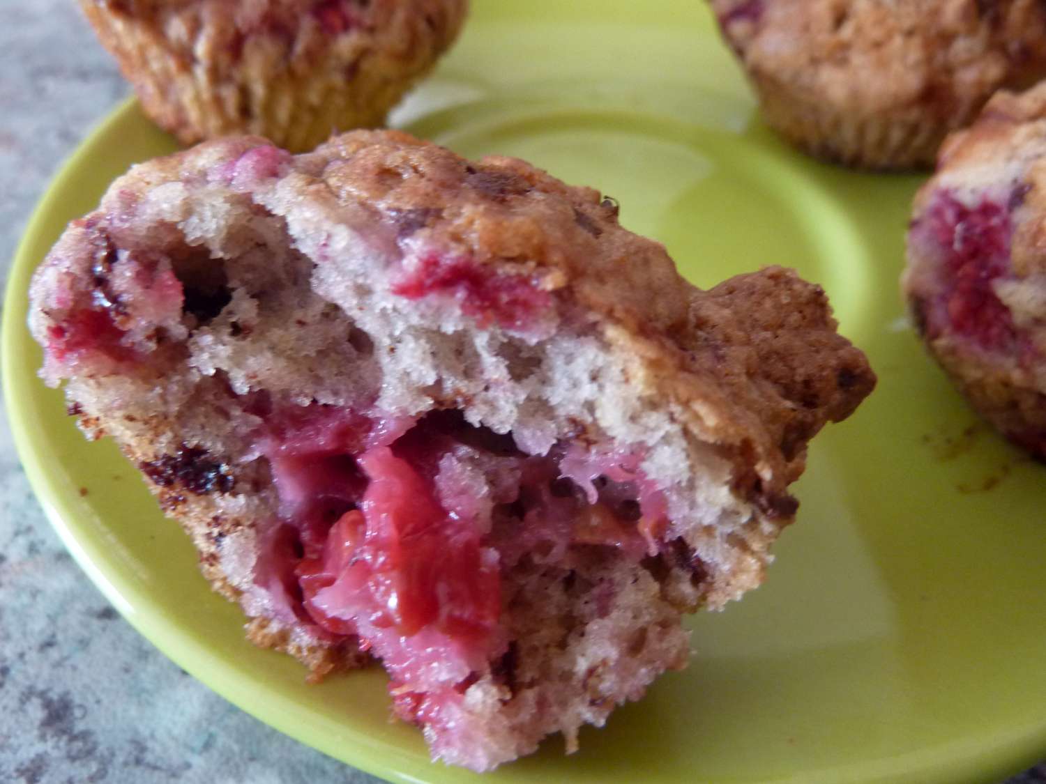 Recette - Muffins framboise aux pépites de chocolat - La cuisine de Martine