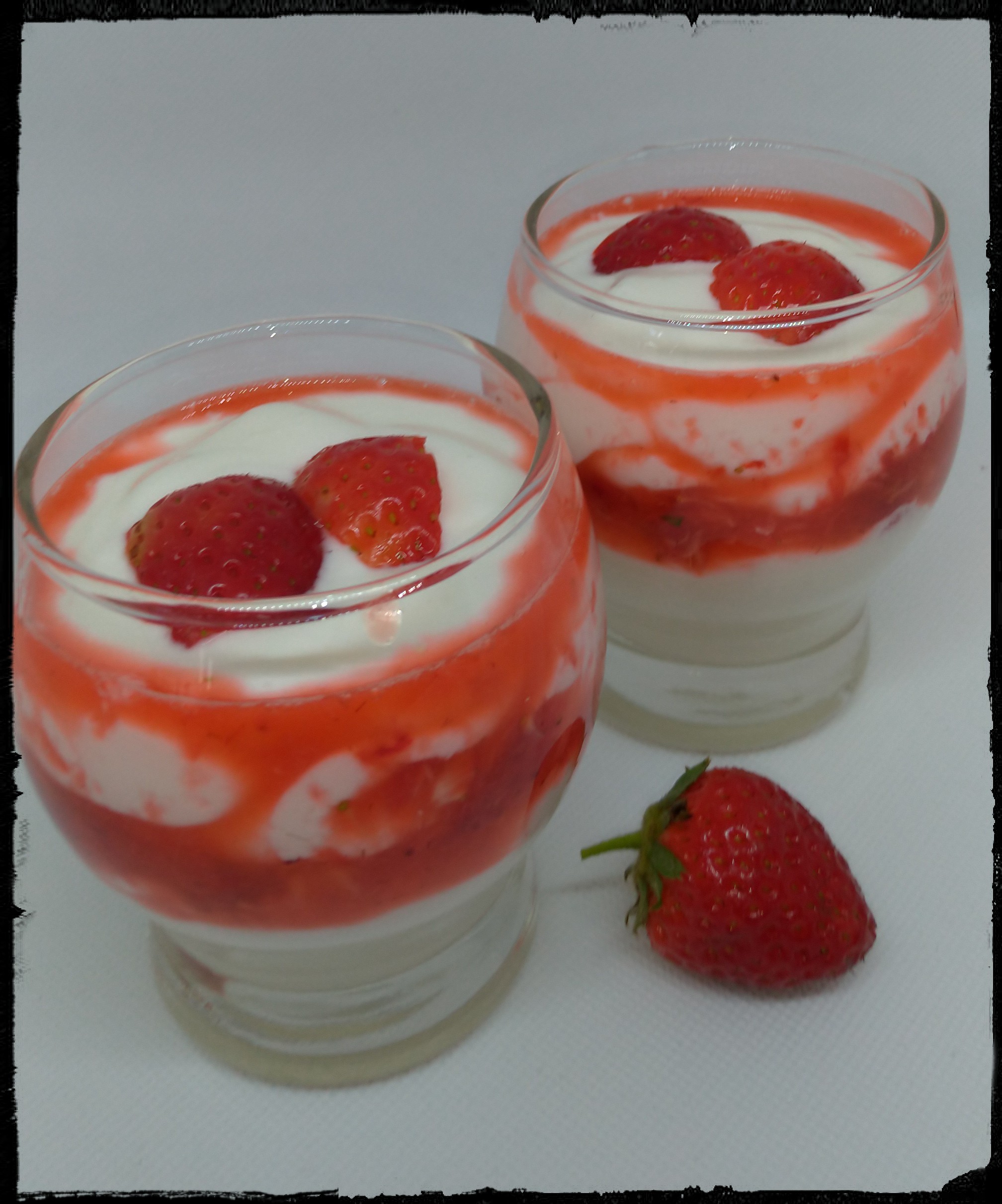 Recette - Verrine fromage blanc aux fraises - La cuisine de Martine